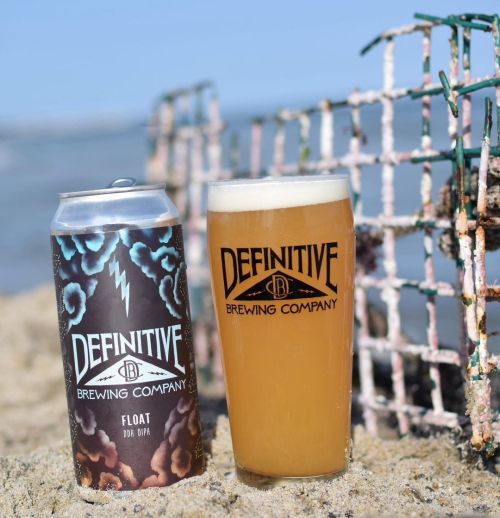 Definitive Brewing Float NEIPA 473ml Can